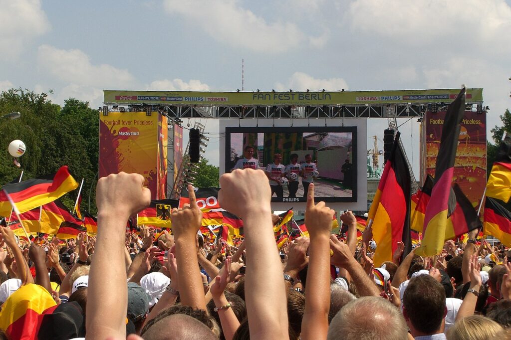 „Schland“! Wie ein Neologismus die deutsche Fußballkultur nachhaltig ...